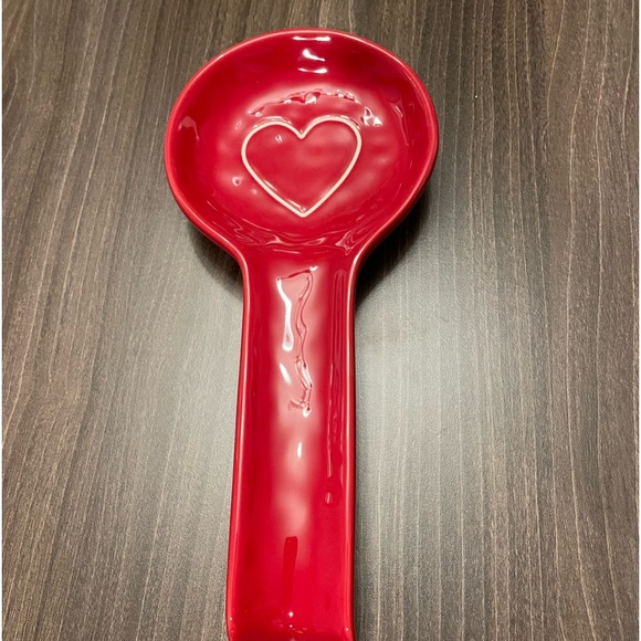 Rae Dunn | Kitchen | New Rae Dunn Ceramic Red Spoon Rest With White ...